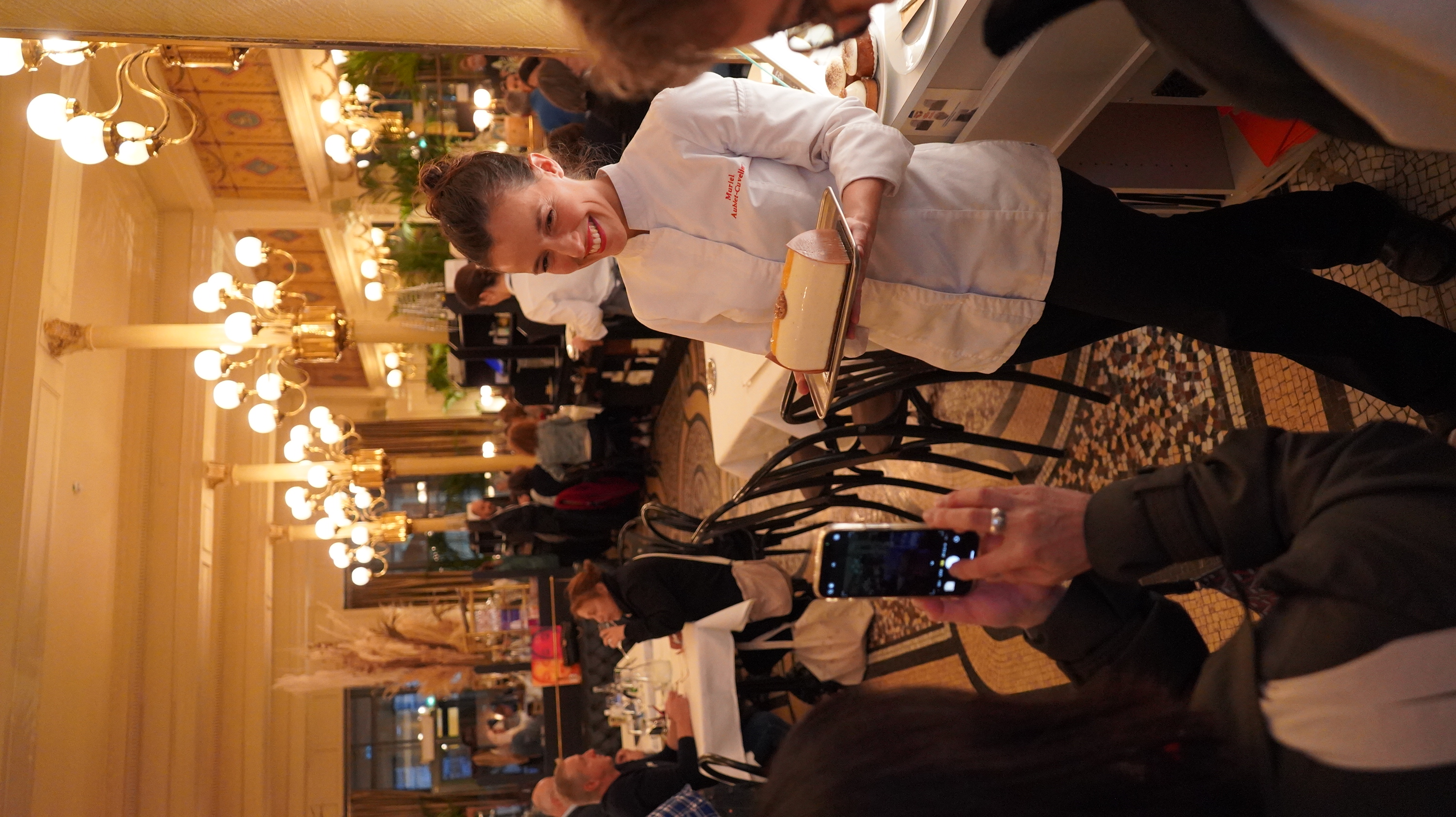 Episode 87: Paris - Le goût des pâtisseries - Duolingo